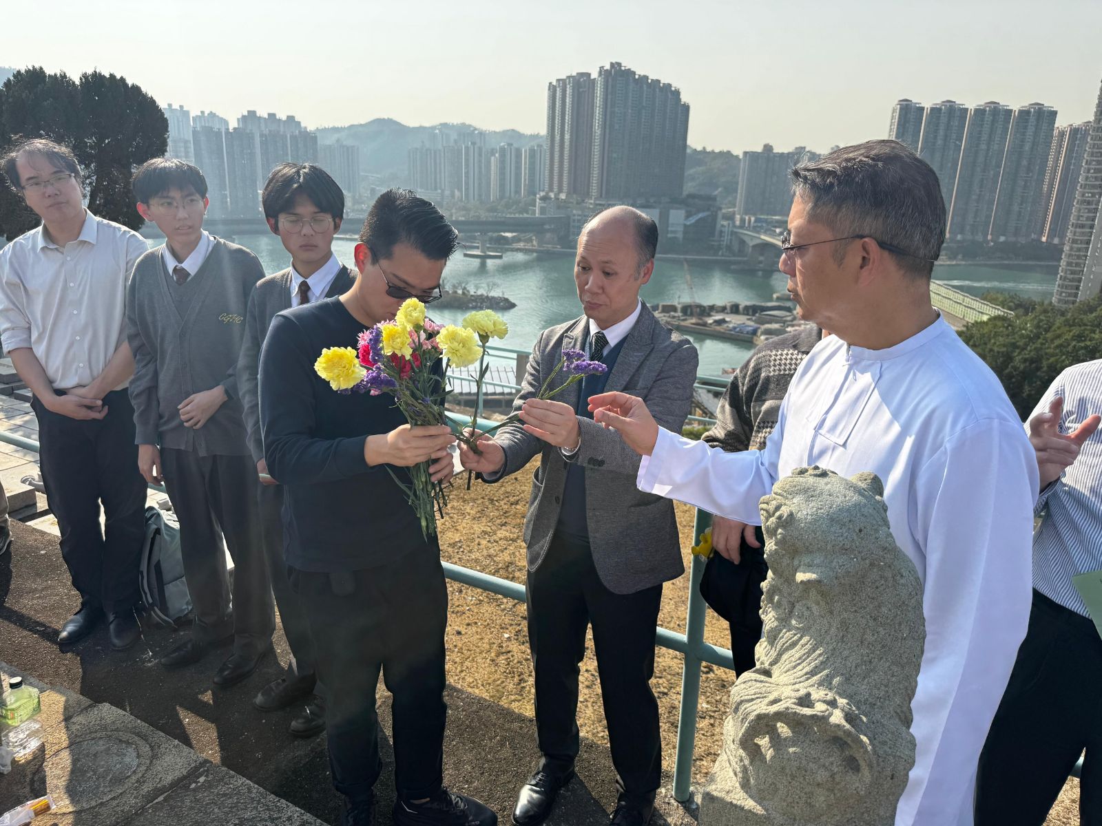 張振興伉儷書院 CGHC